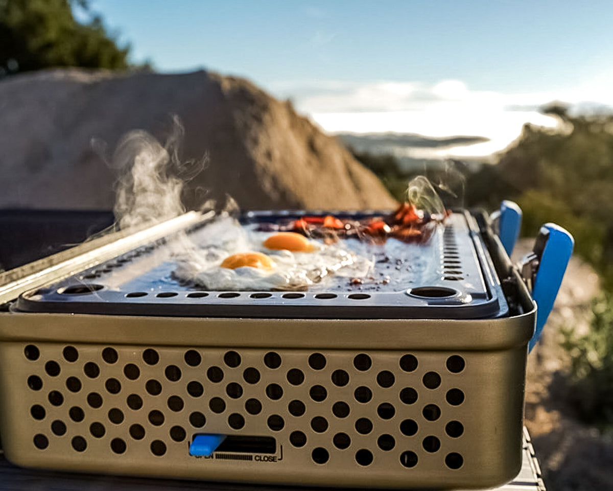 NOMAD Carbon Steel Griddle | NOMAD Grills